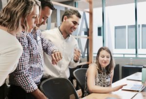 Customer Service Logistics: 6 Tips to Improve Your Strategy