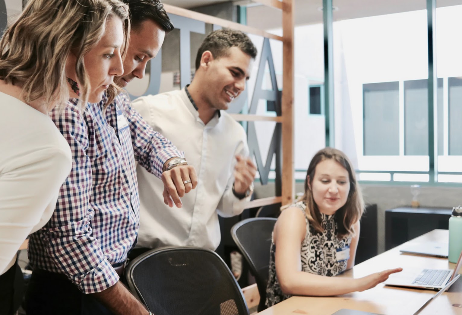 Customer Service Logistics: 6 Tips to Improve Your Strategy